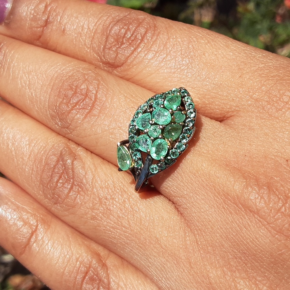 # 13, 925, Genuine African Emeralds Gold Over 925. Le… - Gem